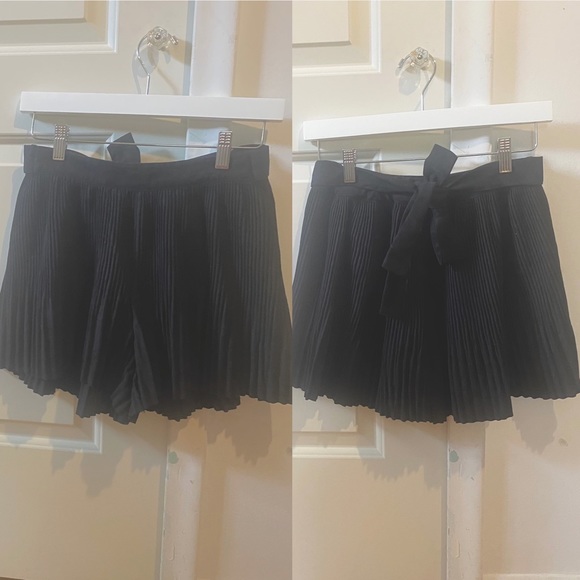 Zara | Shorts | Zara Bow Tie Pleated Mini Skort Skirt Xs | Poshmark